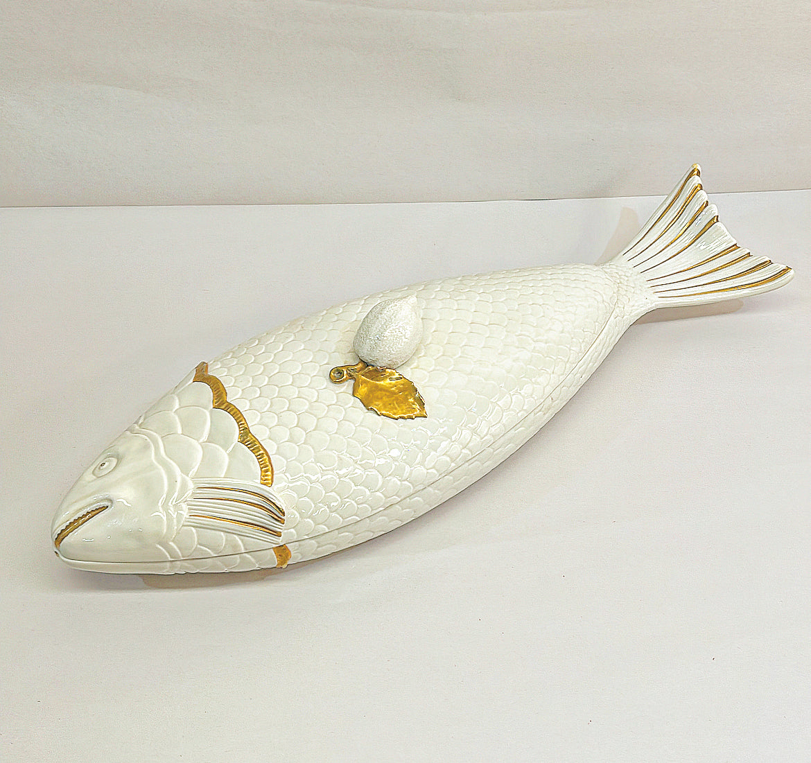 Rare vintage Italian signed & stamped Mottahedeh fish tureen with ...
